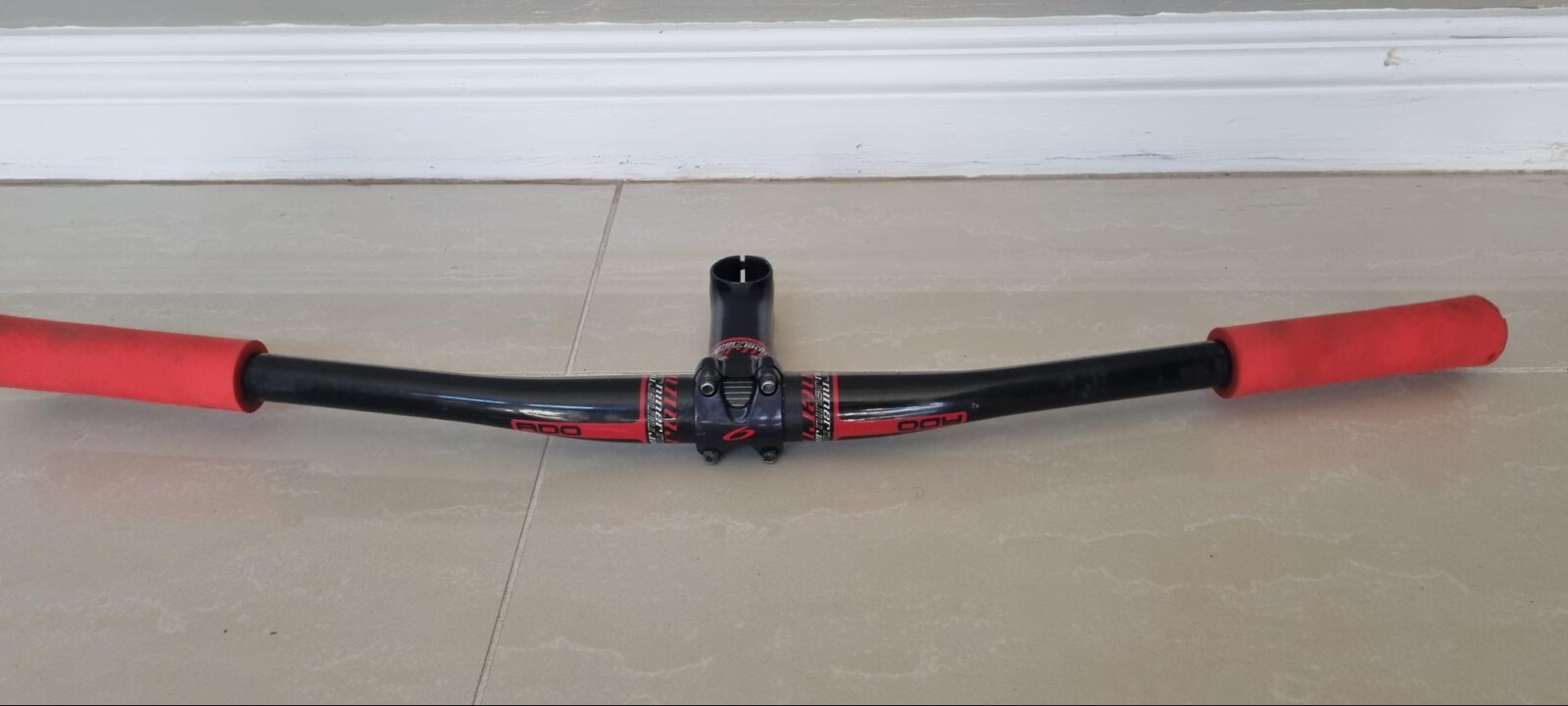 Niner RDO Carbon 720mm handlebar | Handlebars | Bike Hub