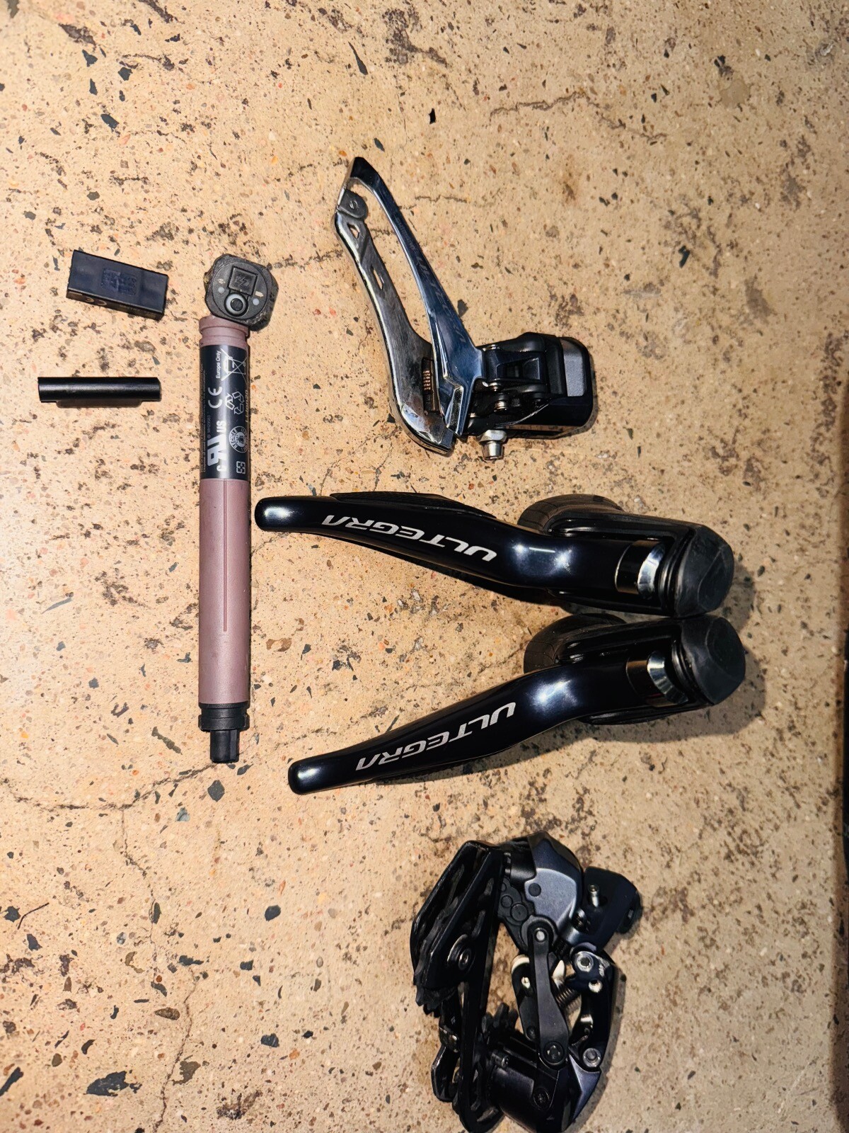 Shimano Ultegra R8050 11 speed di2 groupset | Complete Groupsets | Bike Hub