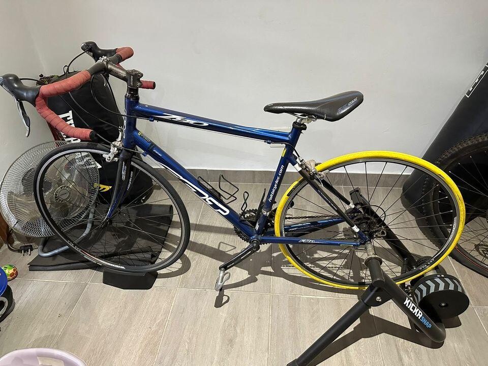 Wahoo Kickr Snap 2 and Road Bike Combo | Indoor Trainers & Accessories ...