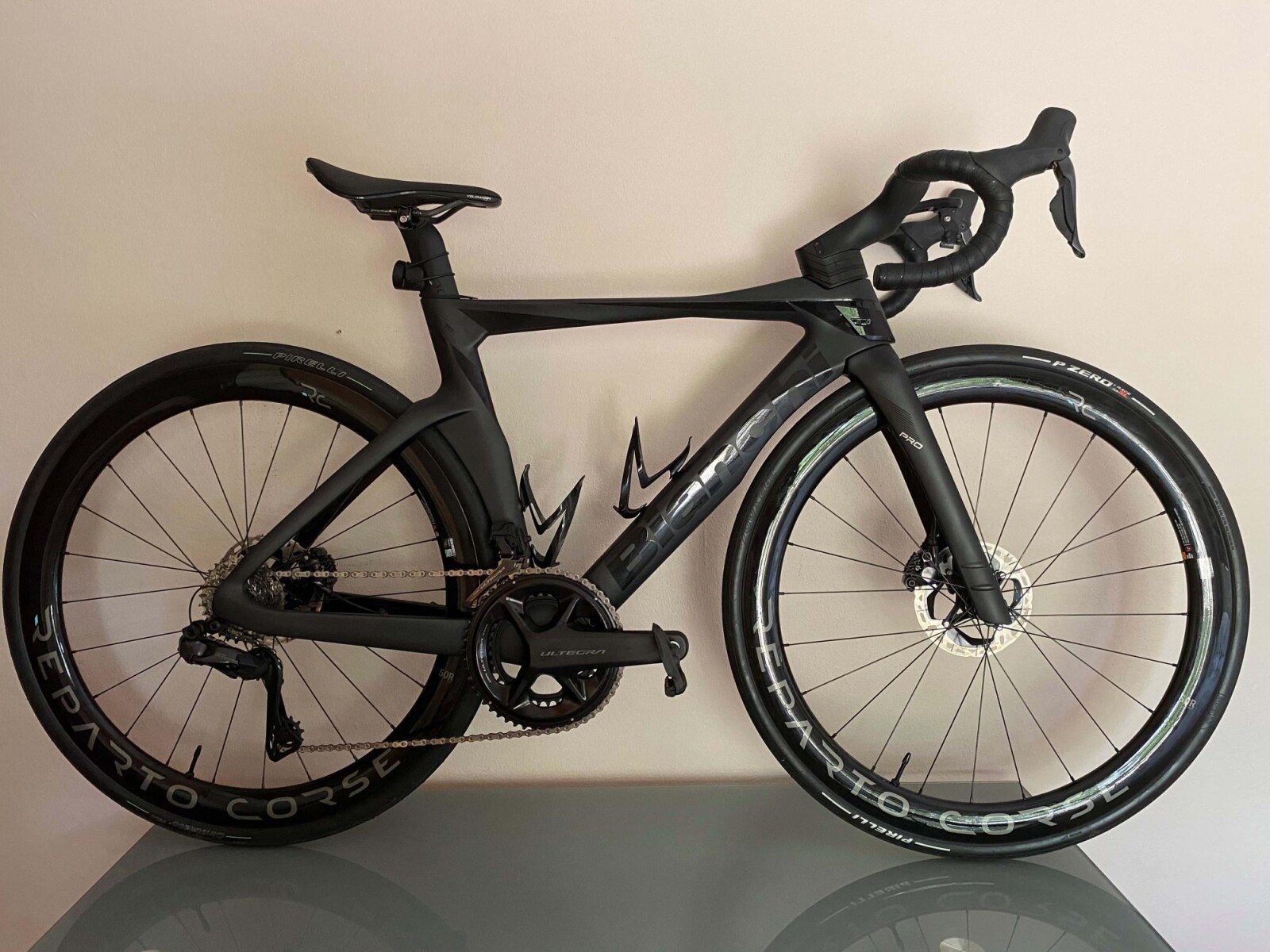 Bianchi Oltre Pro | Road Bikes | Bike Hub