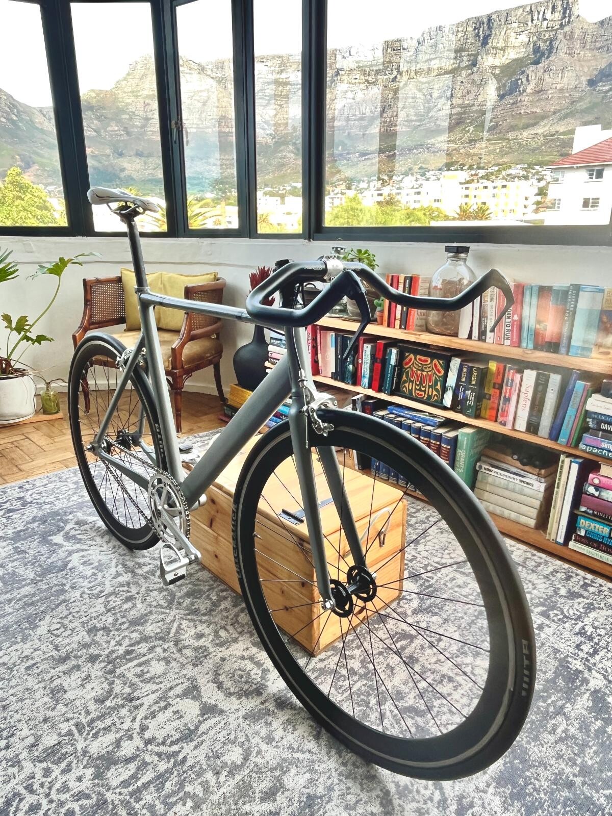 Fuji Single Speed | Road Bikes | Bike Hub