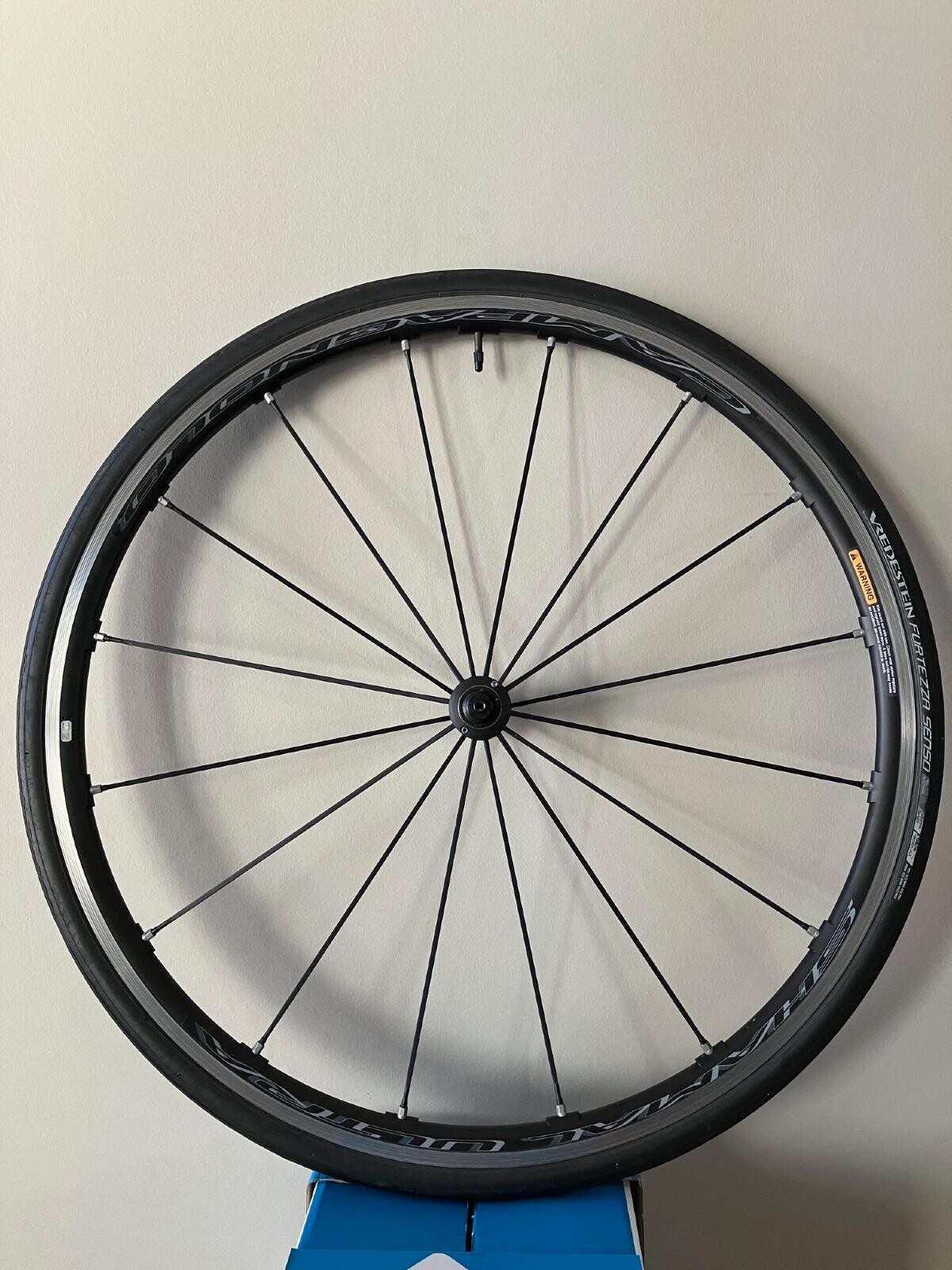 Campagnolo Shamal Ultra Dark Wheelset - Clincher | Road Bike Wheels ...
