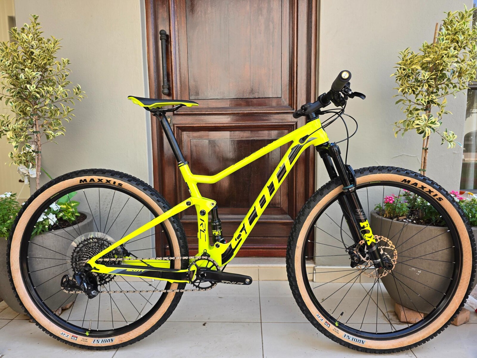 SCOTT SPARK RC900 COMP (M) **12SPD-FOX** | Dual Suspension Mountain ...