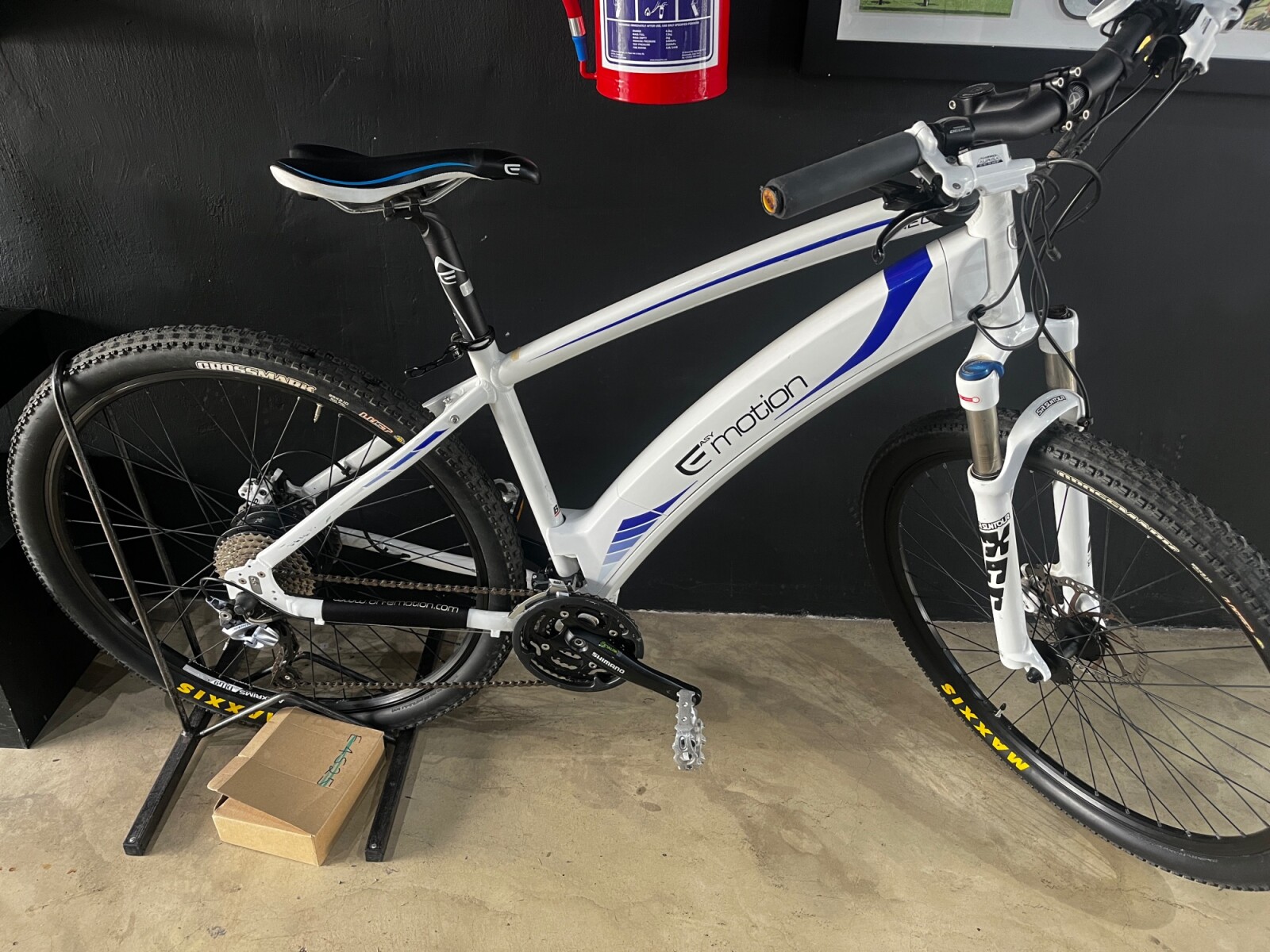 BH Emotion Neo 29er - Mint | Hardtail Mountain E-Bikes | Bike Hub