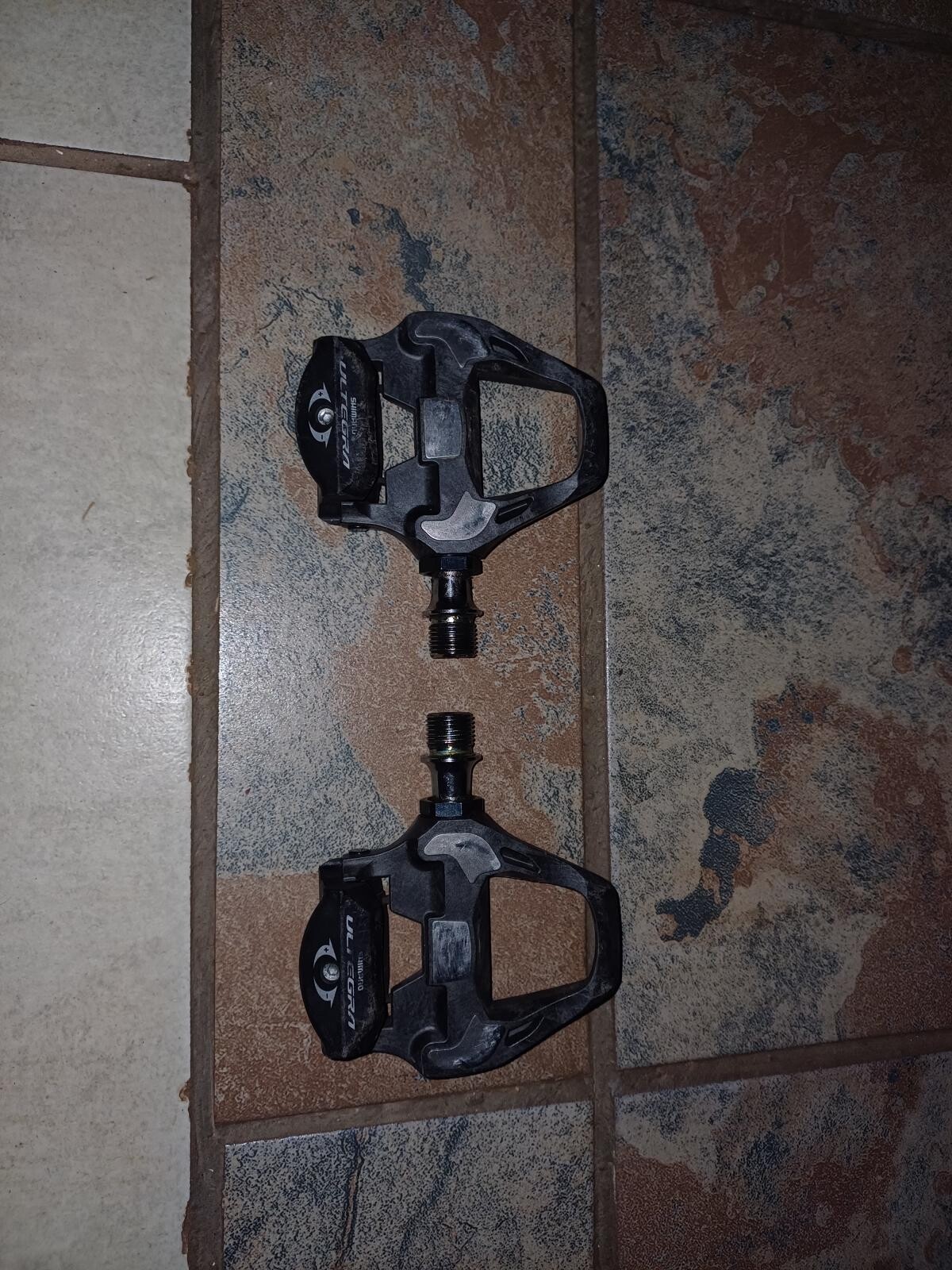 Ultegra R8000 | Pedals | Bike Hub