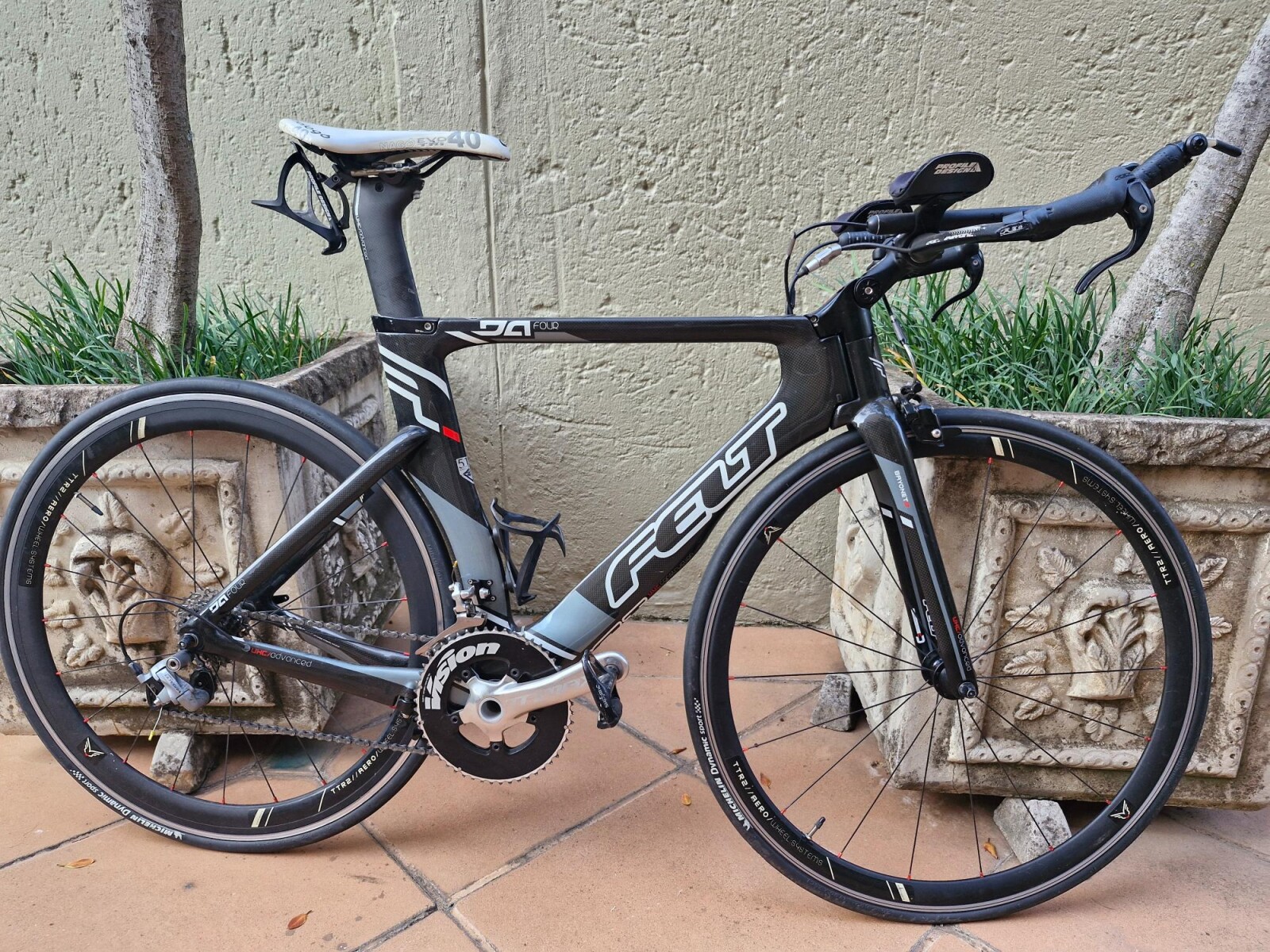 Felt DA4 TT | Triathlon & Time Trial Bikes | Bike Hub