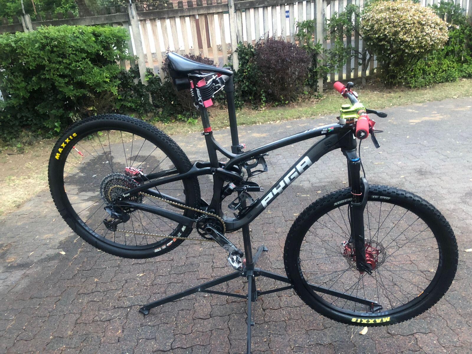 Pyga Stage | Dual Suspension Mountain Bikes | Bike Hub