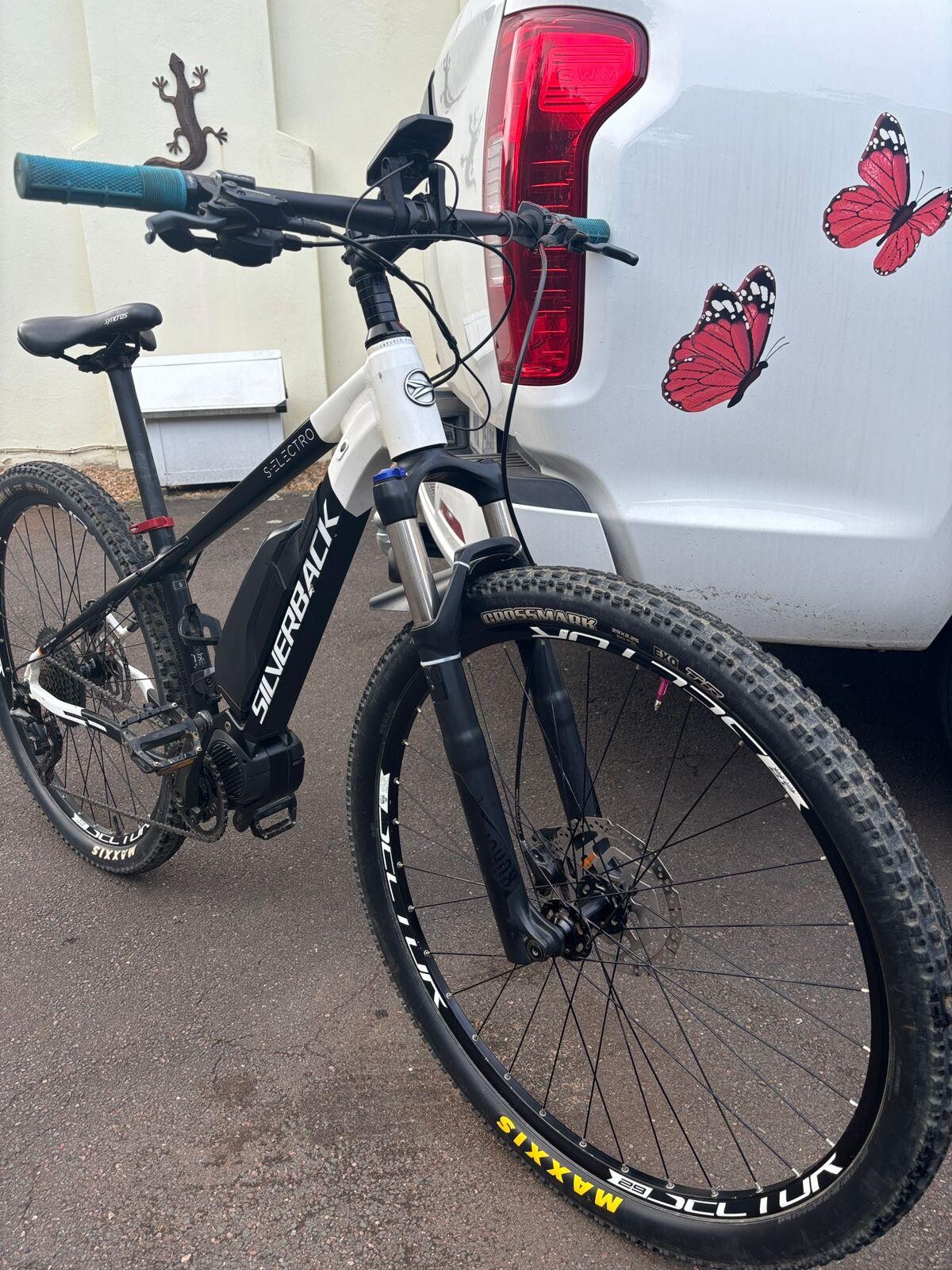 Silverback S-Electro Hardtail Ebike | Hardtail Mountain E-Bikes | Bike Hub