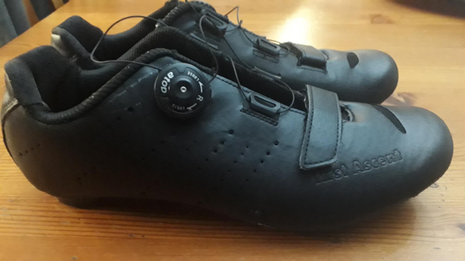 First Ascent road shoes - size 44 | Shoes | Bike Hub