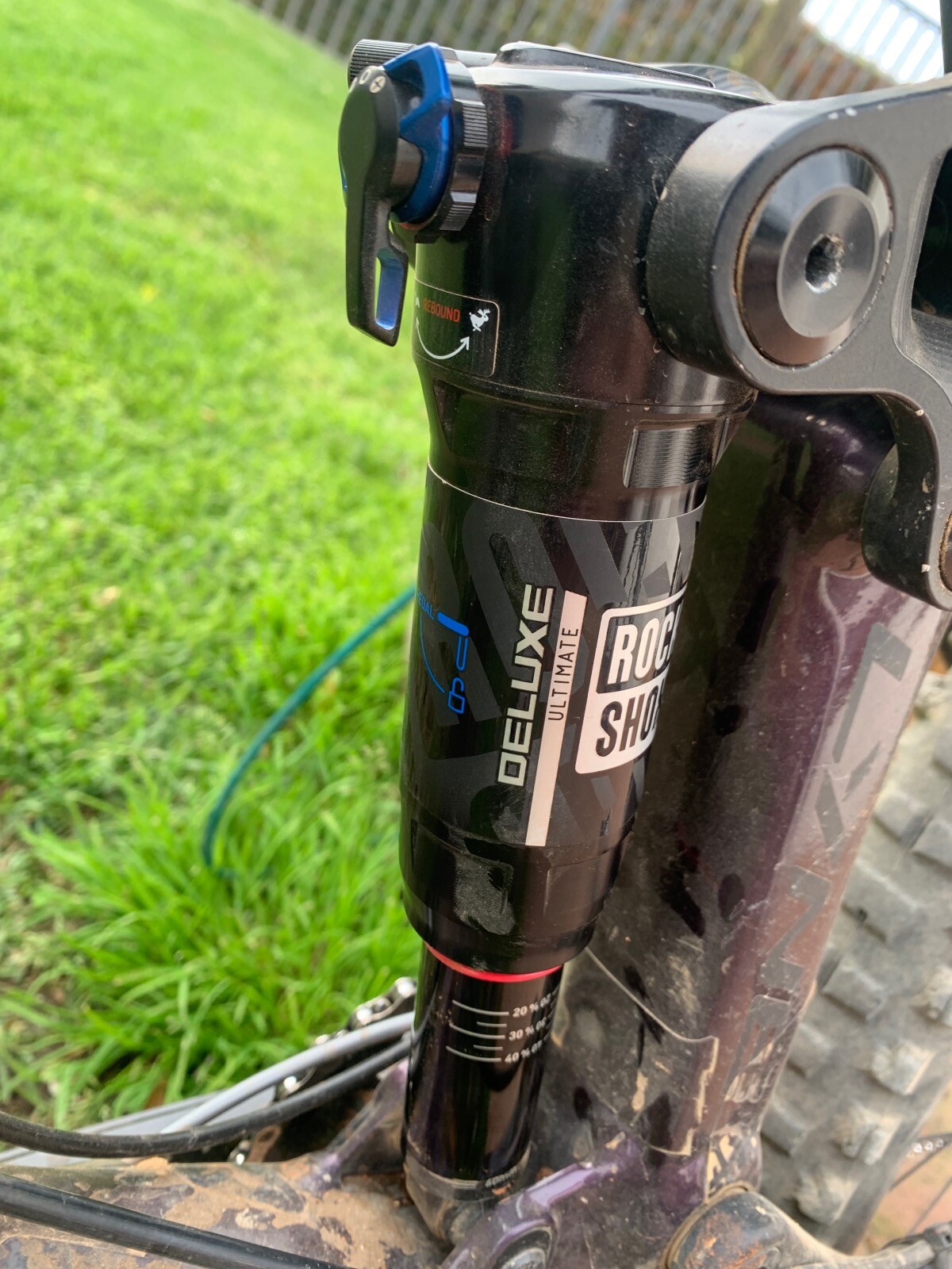 Rockshox Deluxe ultimate | Rear Shocks | Bike Hub