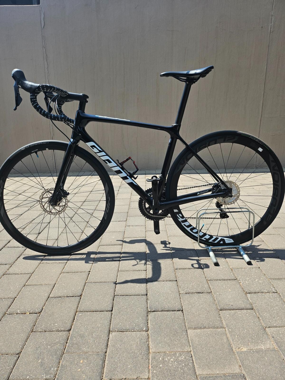 Carbon Giant TCR Road (Medium)Bike For Sale | Road Bikes | Bike Hub