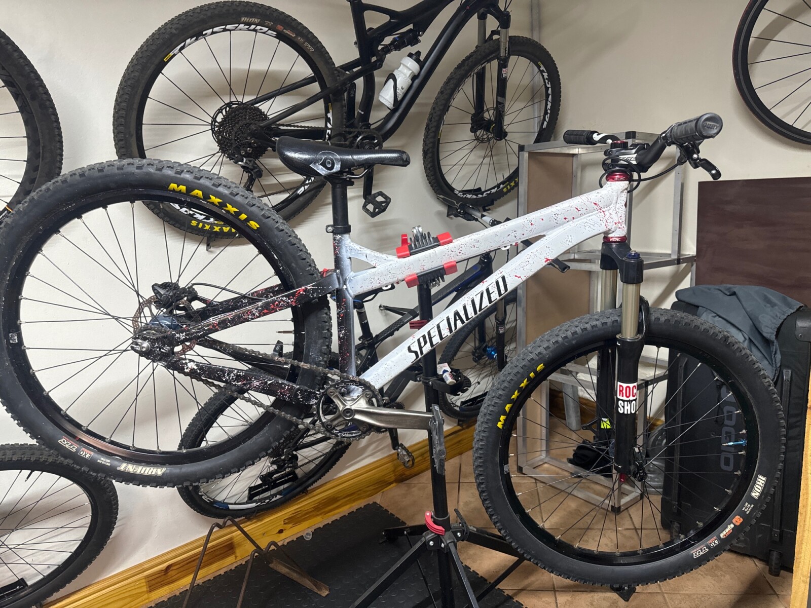 Custom specialized P1 (Neg) | Dirt Jump Bikes | Bike Hub