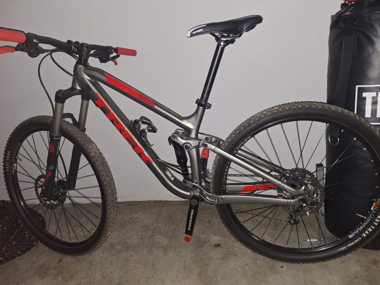 Trek EX 5 feul boost | Dual Suspension Mountain Bikes | Bike Hub