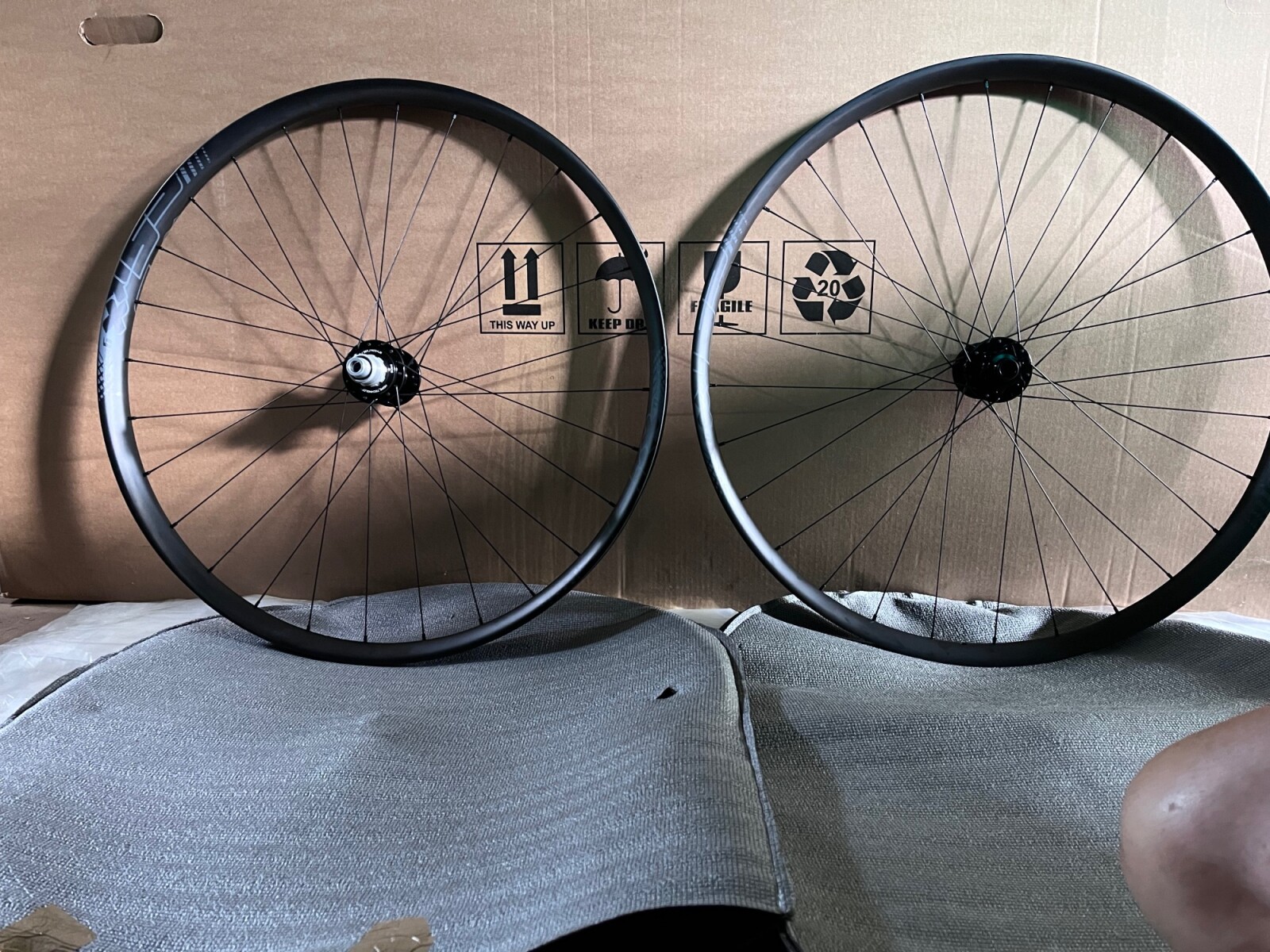 NEW CSIXX SERIES 9 XCM | Mountain Bike Wheels | Bike Hub