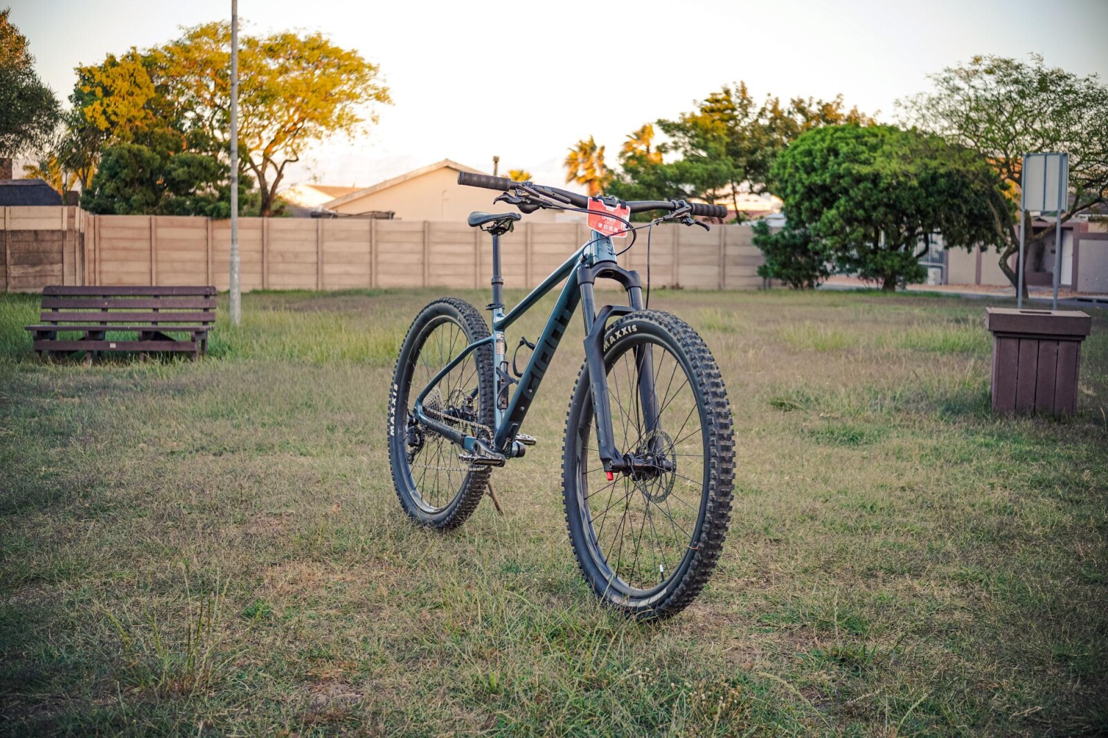 Brand New 29er Giant Fathom 2 2022 Upgraded | Hardtail Mountain Bikes ...