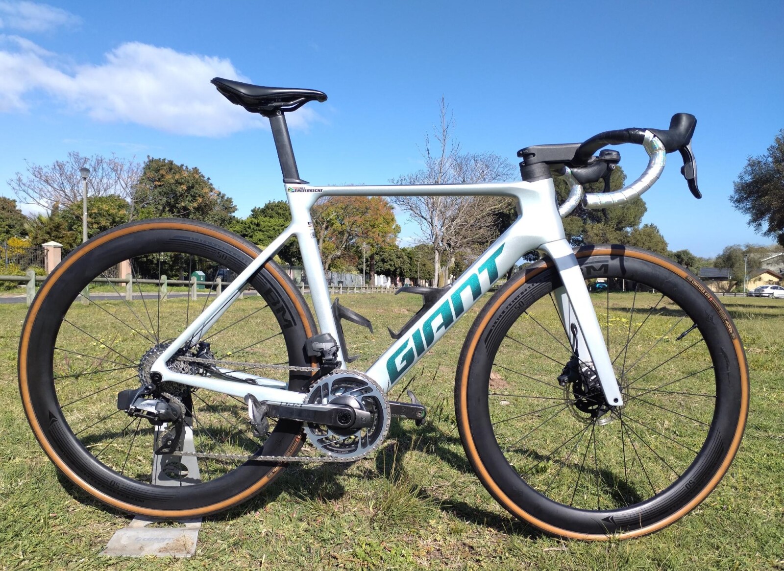 Giant Propel Advanced pro 0 | Road Bikes | Bike Hub