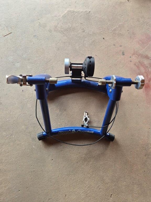 Giant Indoor Trainer | Indoor Trainers & Accessories | Bike Hub