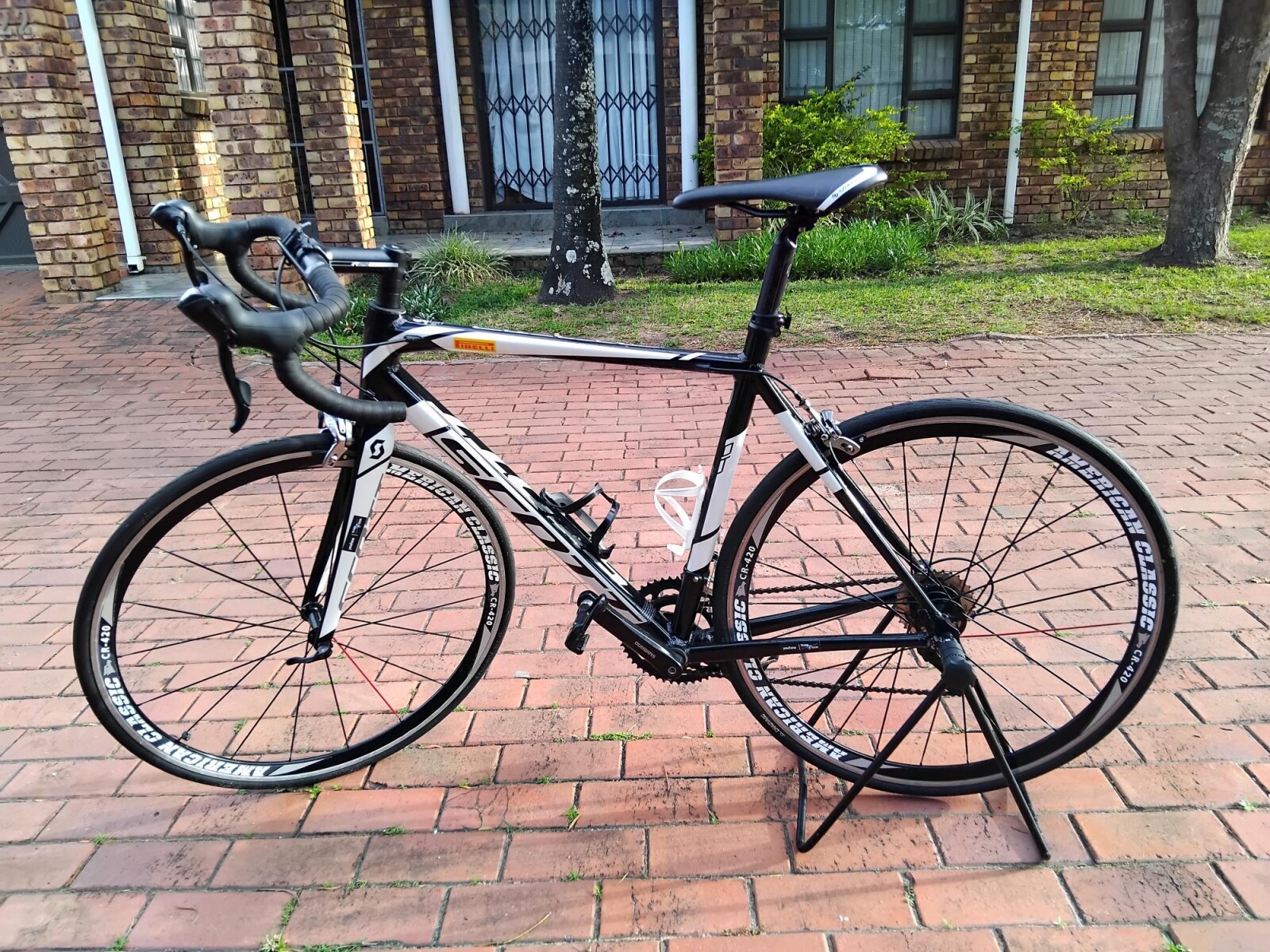 Scott Speedster | Road Bikes | Bike Hub