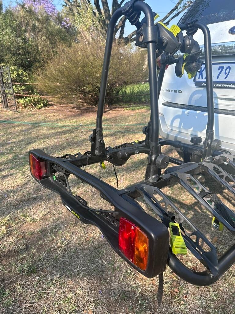 Buzz Rack Quatro -4 bike titling rack | Bike Racks | Bike Hub