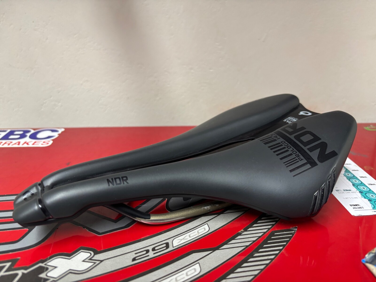 Prologo NDR 143mm tirox rail | Saddles | Bike Hub