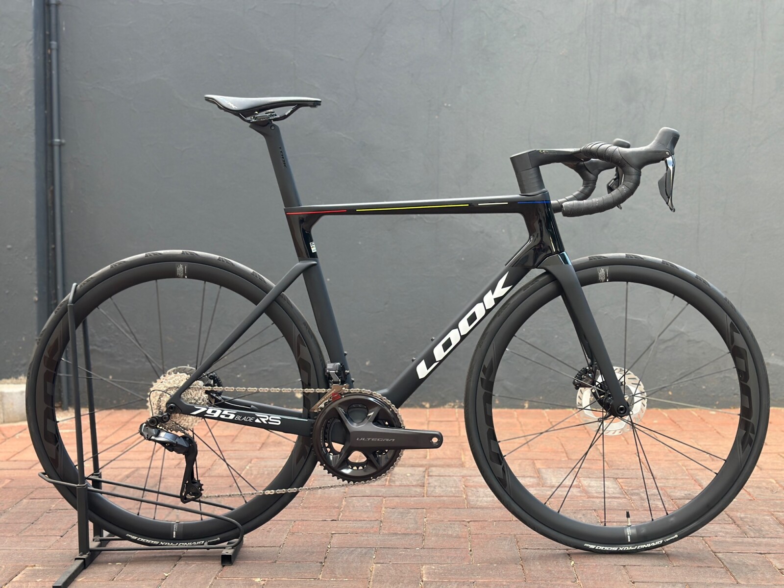 *New* Look 795 Blade RS Ultegra Di2 | Road Bikes | Bike Hub