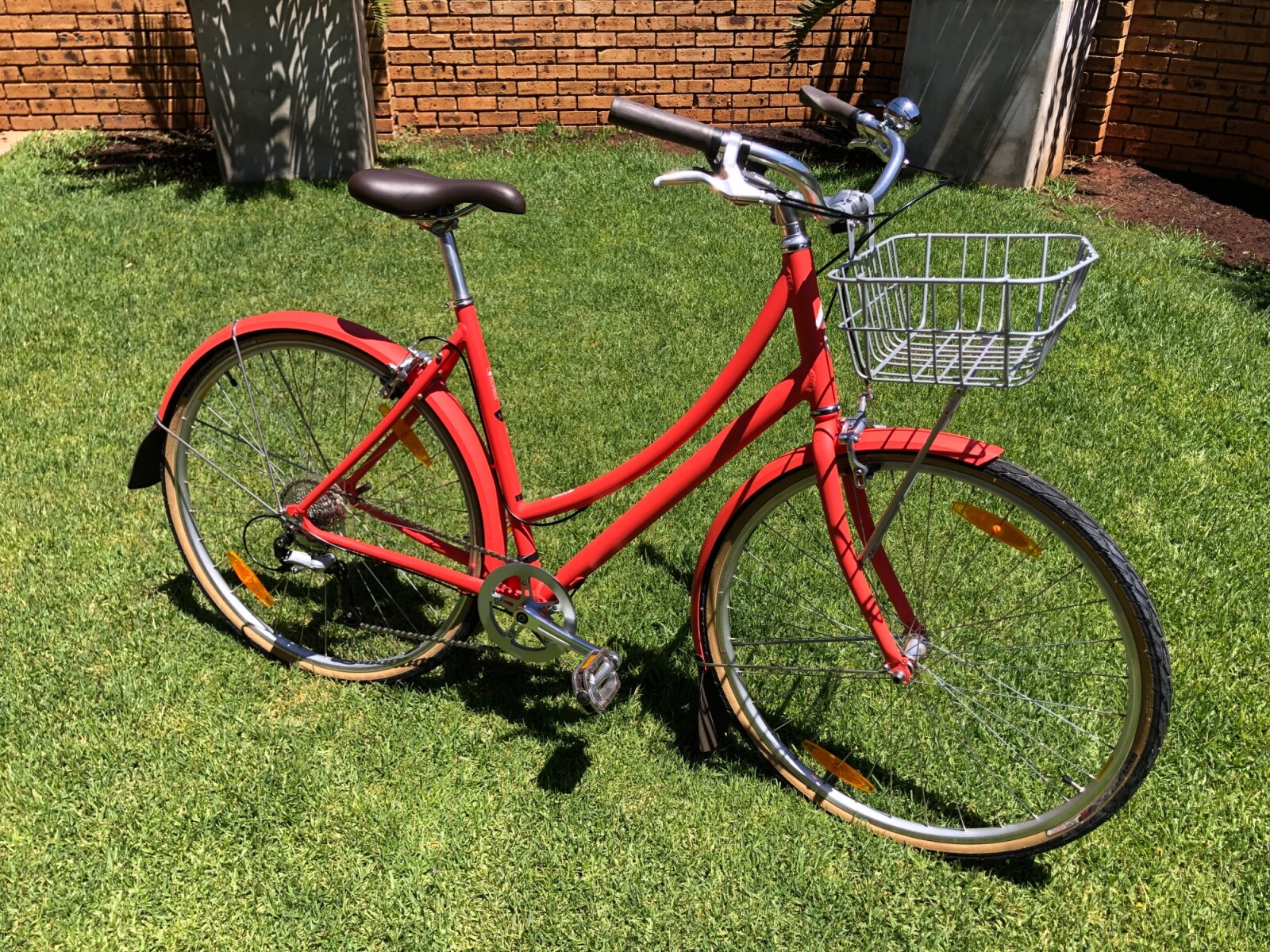 Specialized Daily Sport M | Commuter Bikes | Bike Hub