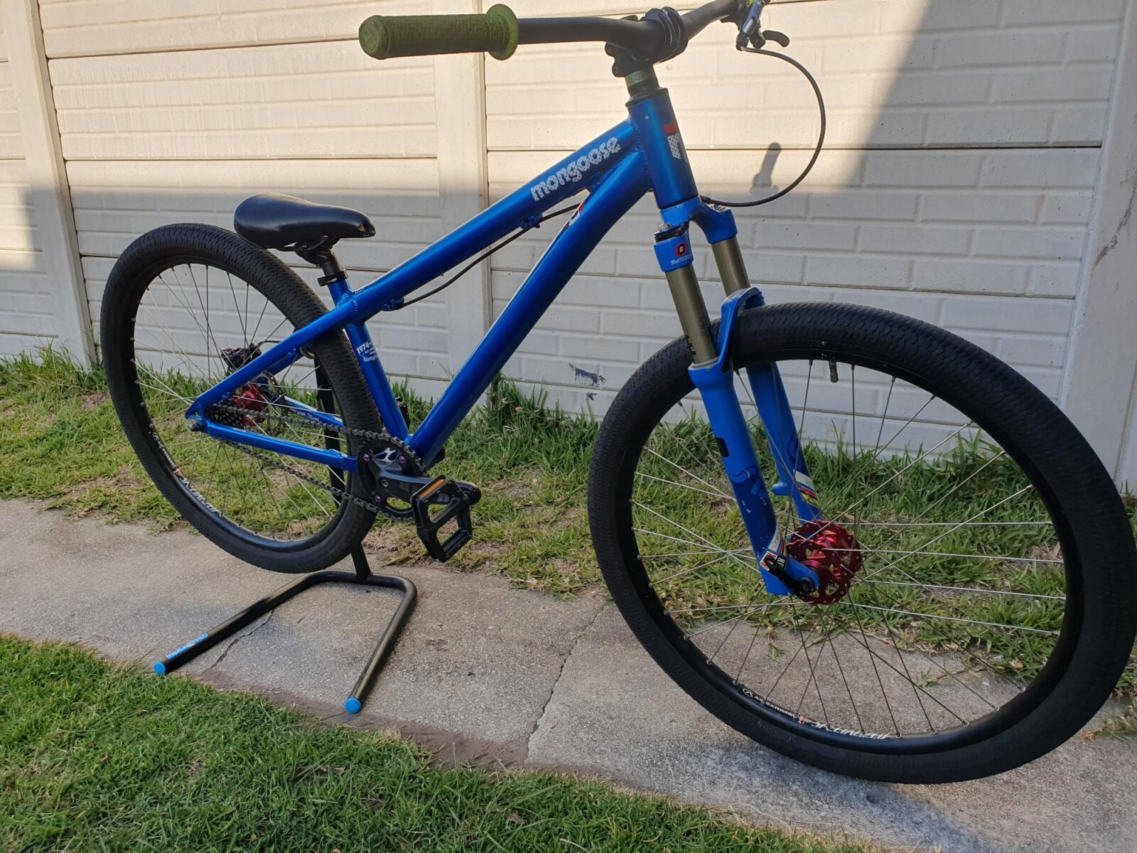 Mongoose | Dirt Jump Bikes | Bike Hub