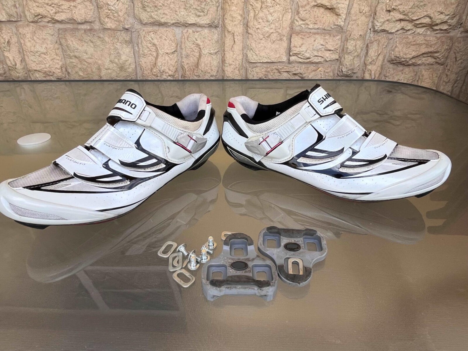 Shimano R315 Shoes | Shoes | Bike Hub