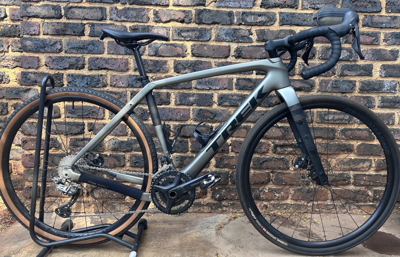 Trek Checkpoint sl5 | Gravel Bikes | Bike Hub