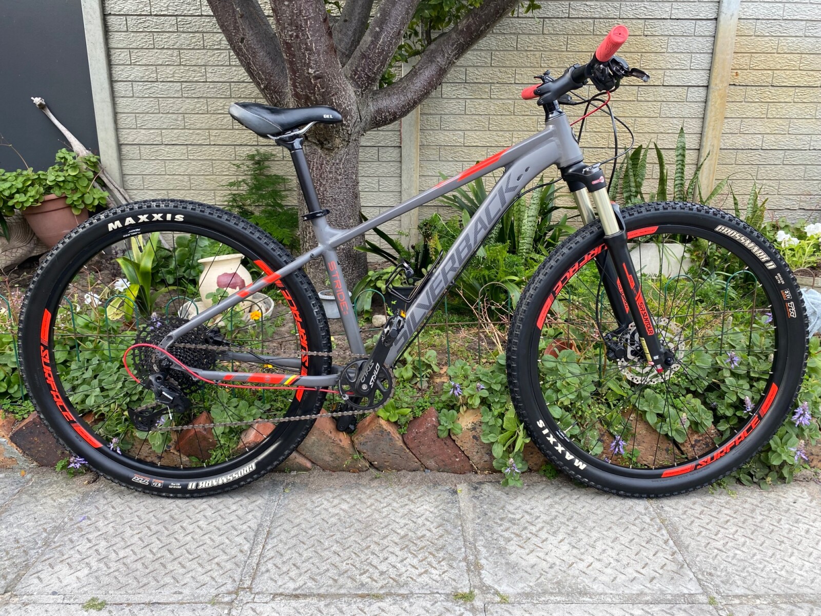 Silverback Stride SX | Hardtail Mountain Bikes | Bike Hub