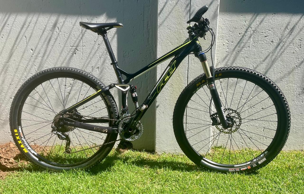 Felt EDICT NINE 50 Medium | Dual Suspension Mountain Bikes | Bike Hub