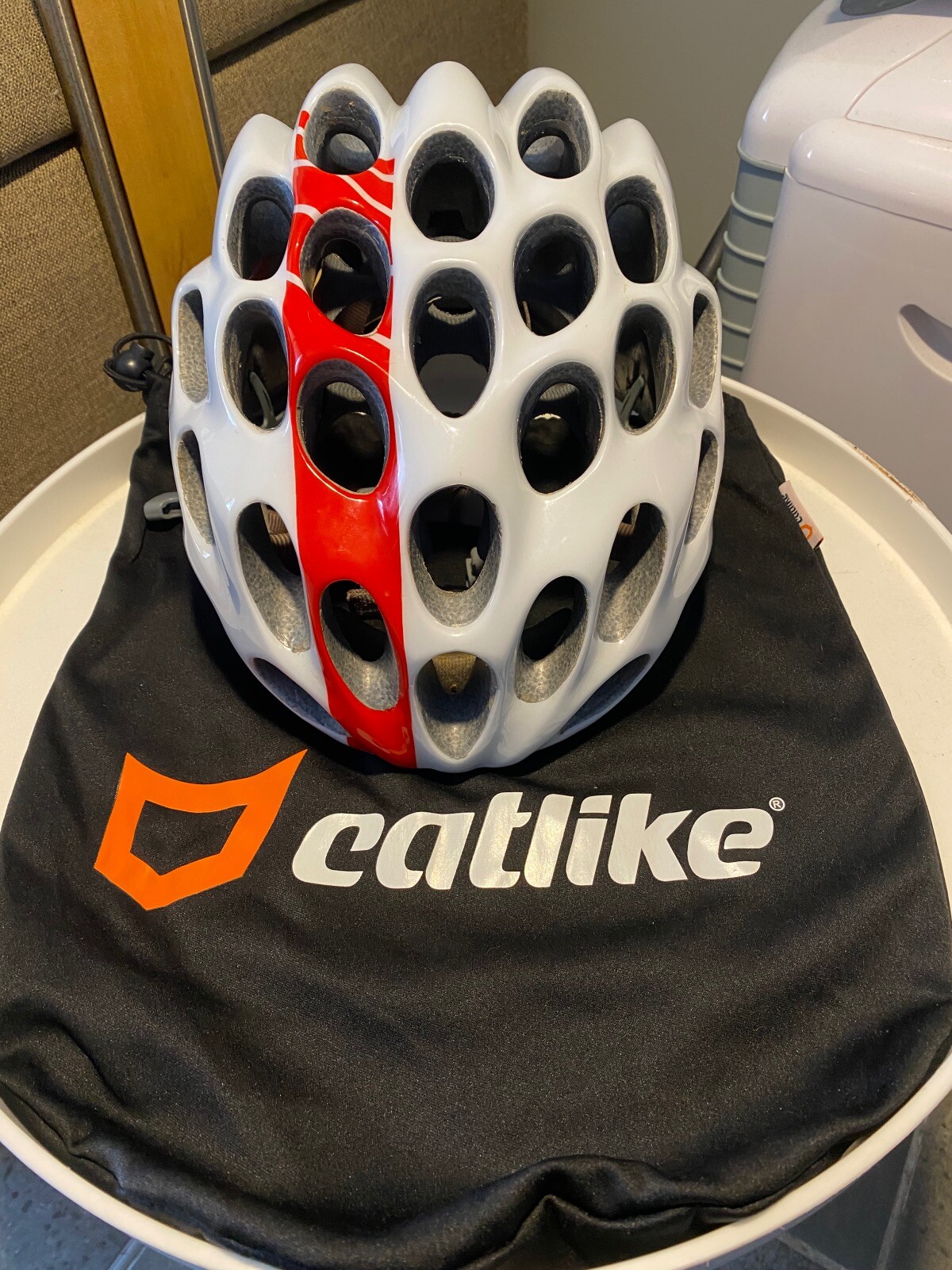 Basically new Catlike Whisper Helmet | Helmets | Bike Hub