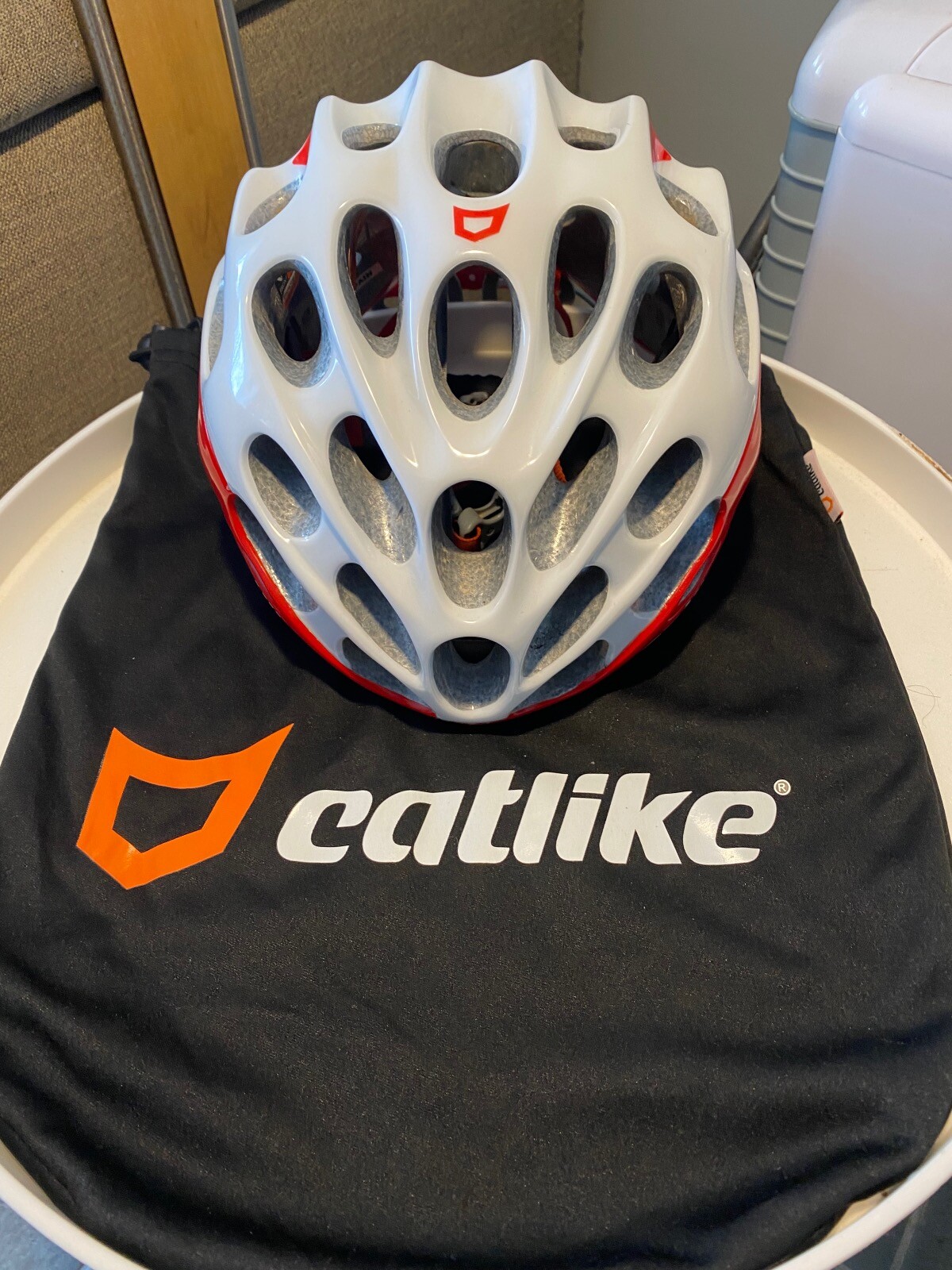Basically new Catlike Mixino Helmet | Helmets | Bike Hub