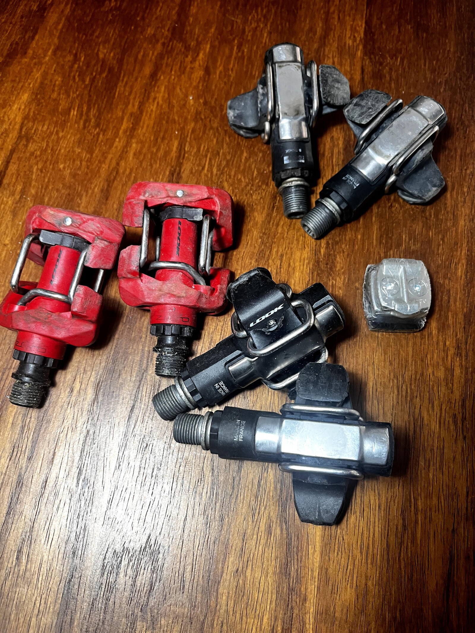 Look Pedals (3 x pairs) with new cleats | Pedals | Bike Hub