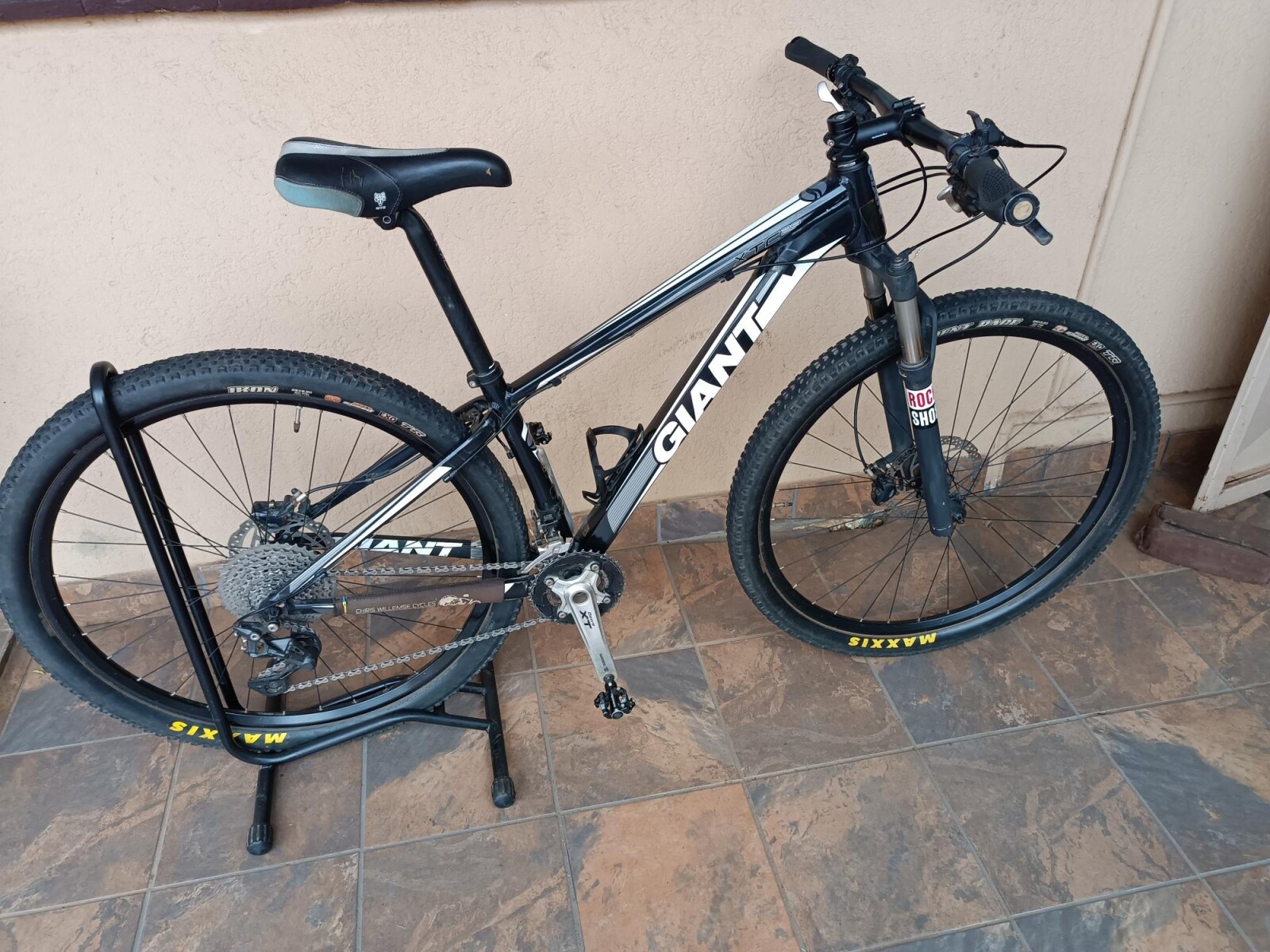 Giant XTC 29" Small Frame | Hardtail Mountain Bikes | Bike Hub