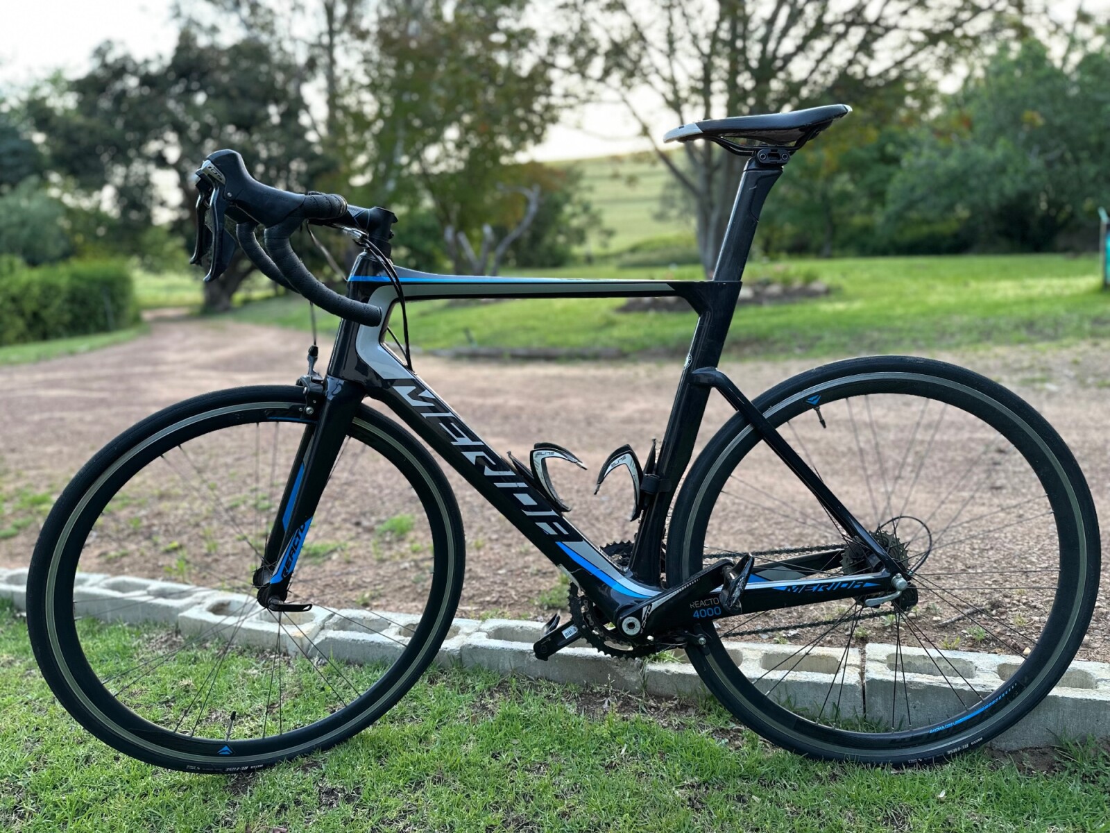 Merida Reacto 4000 | Road Bikes | Bike Hub