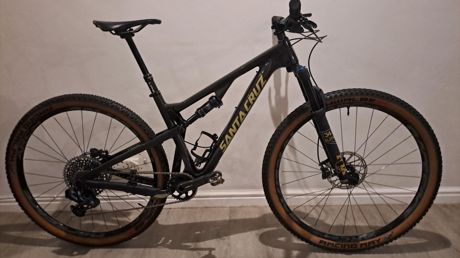 Santa Cruz Tallboy | Dual Suspension Mountain Bikes | Bike Hub