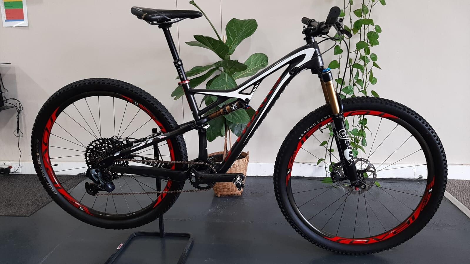 Specialized Camber S-Works 2015 | Dual Suspension Mountain Bikes | Bike Hub