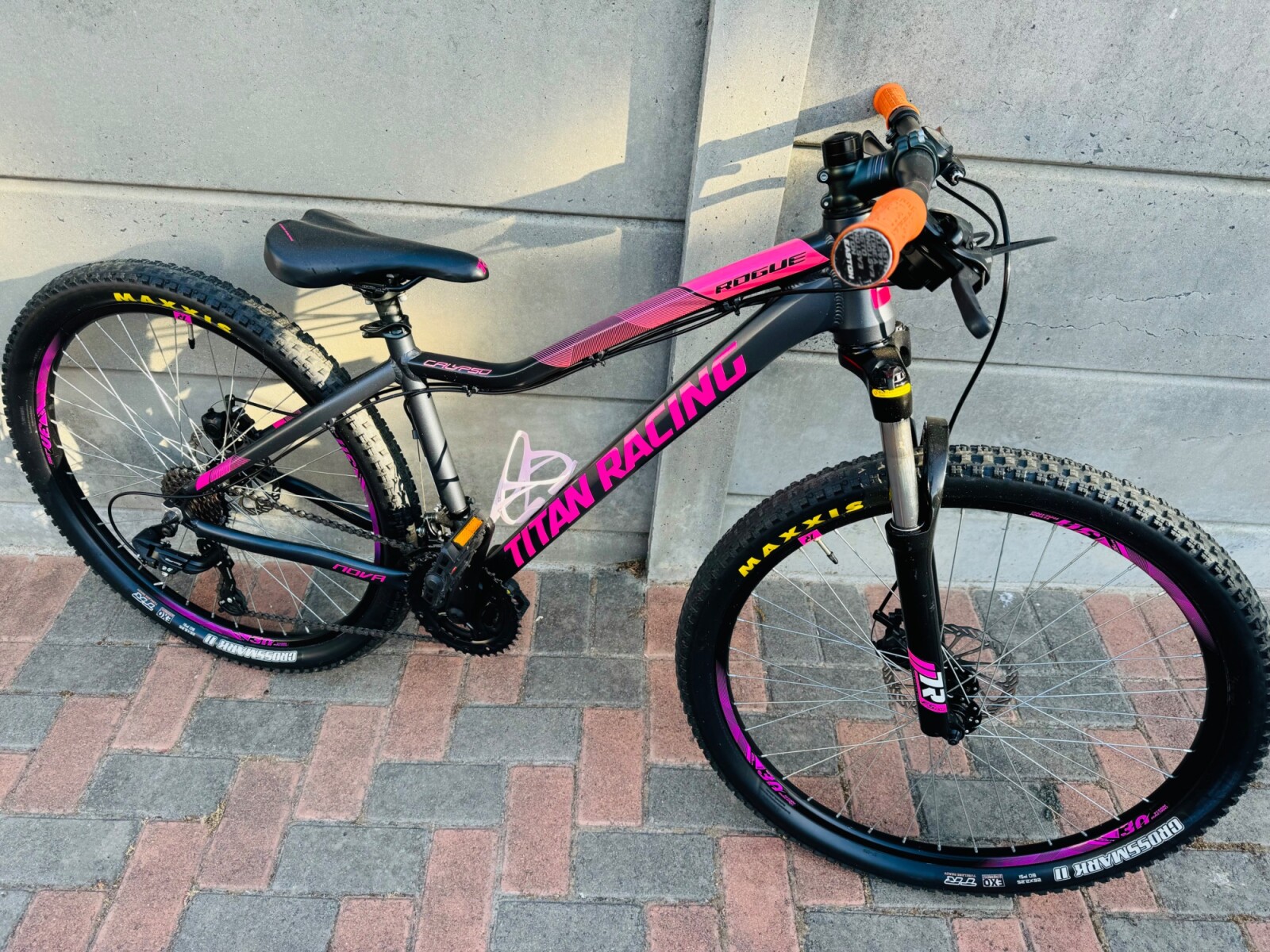 Titan Racing | Hardtail Mountain Bikes | Bike Hub