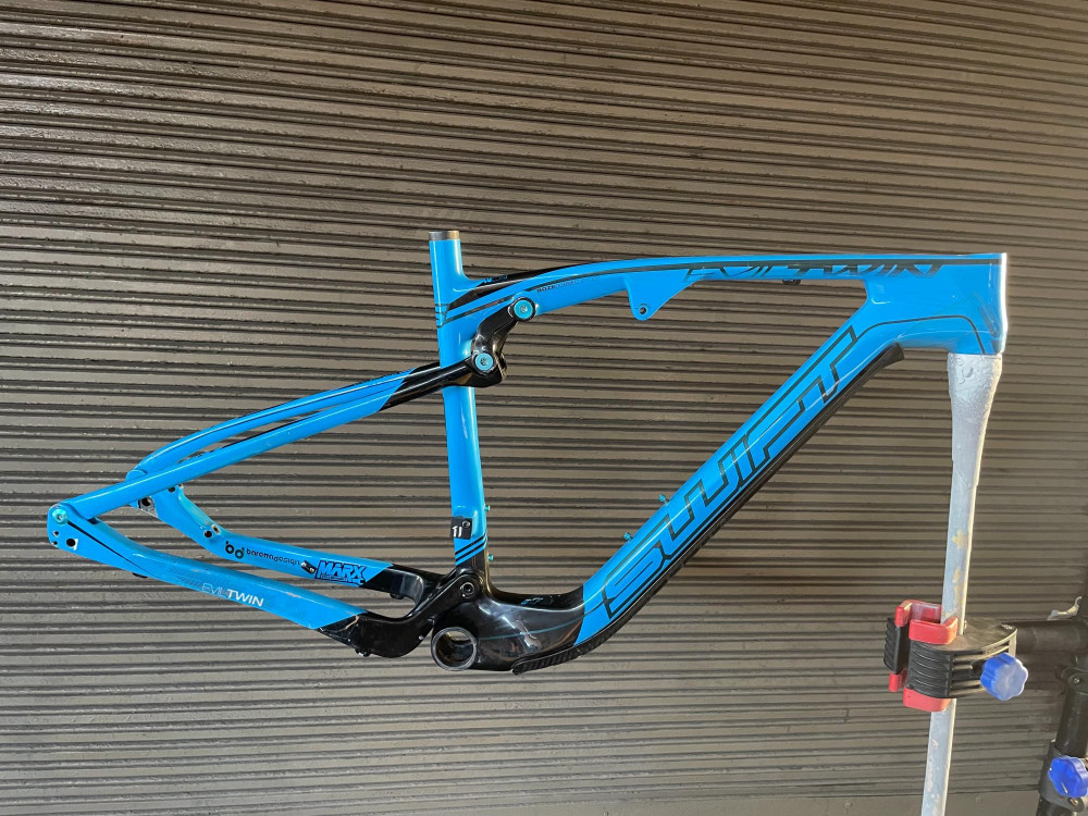 Swift Evil Twin | Dual Suspension Mountain Bike Frames | Bike Hub