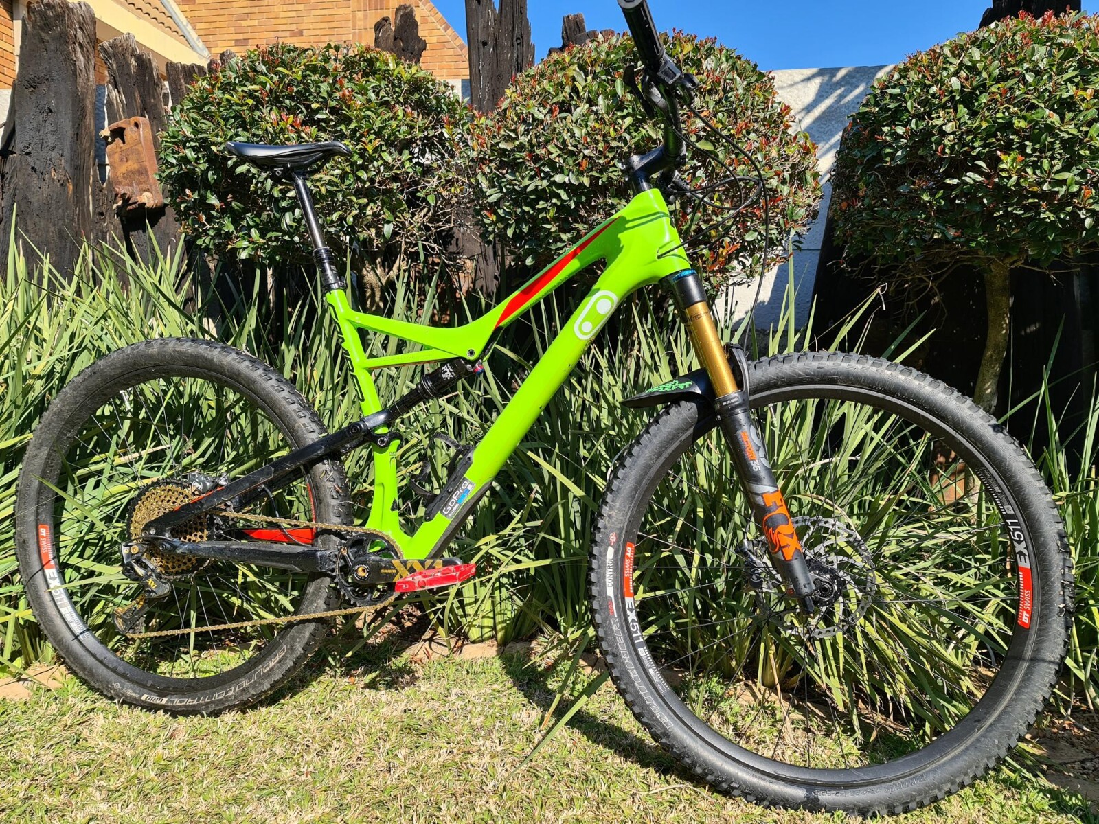 Specialized Camber | Dual Suspension Mountain Bikes | Bike Hub