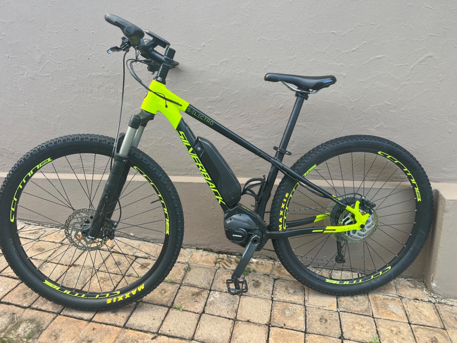 SILVERBACK S ELECTRO COMP | Hardtail Mountain E-Bikes | Bike Hub