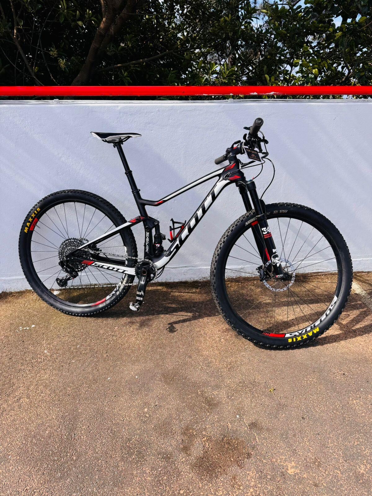 Scott Spark 920 medium carbon 29er | Dual Suspension Mountain Bikes ...