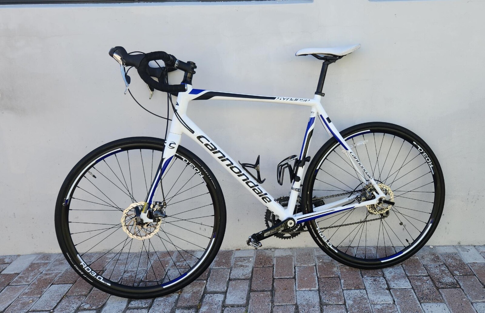 Cannondale Synapse - Tiagra DISC | Road Bikes | Bike Hub