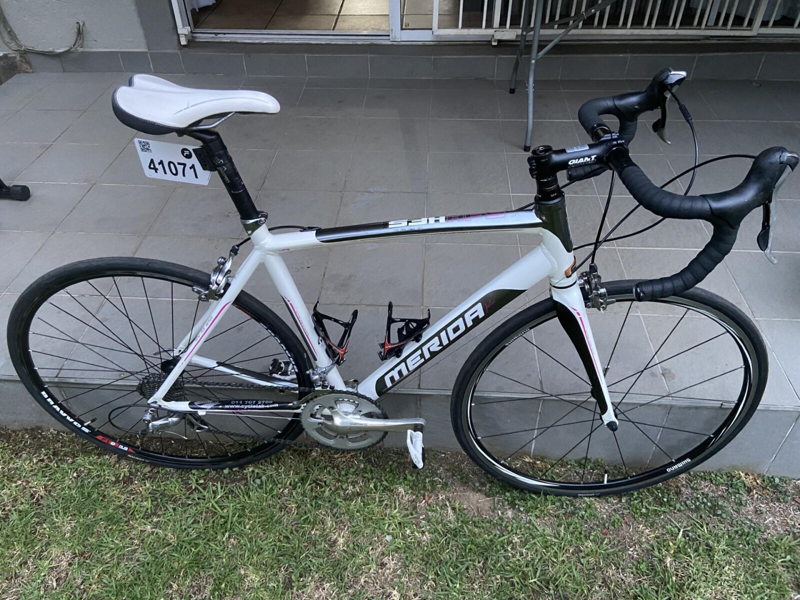 Merida 904 Juliet | Road Bikes | Bike Hub