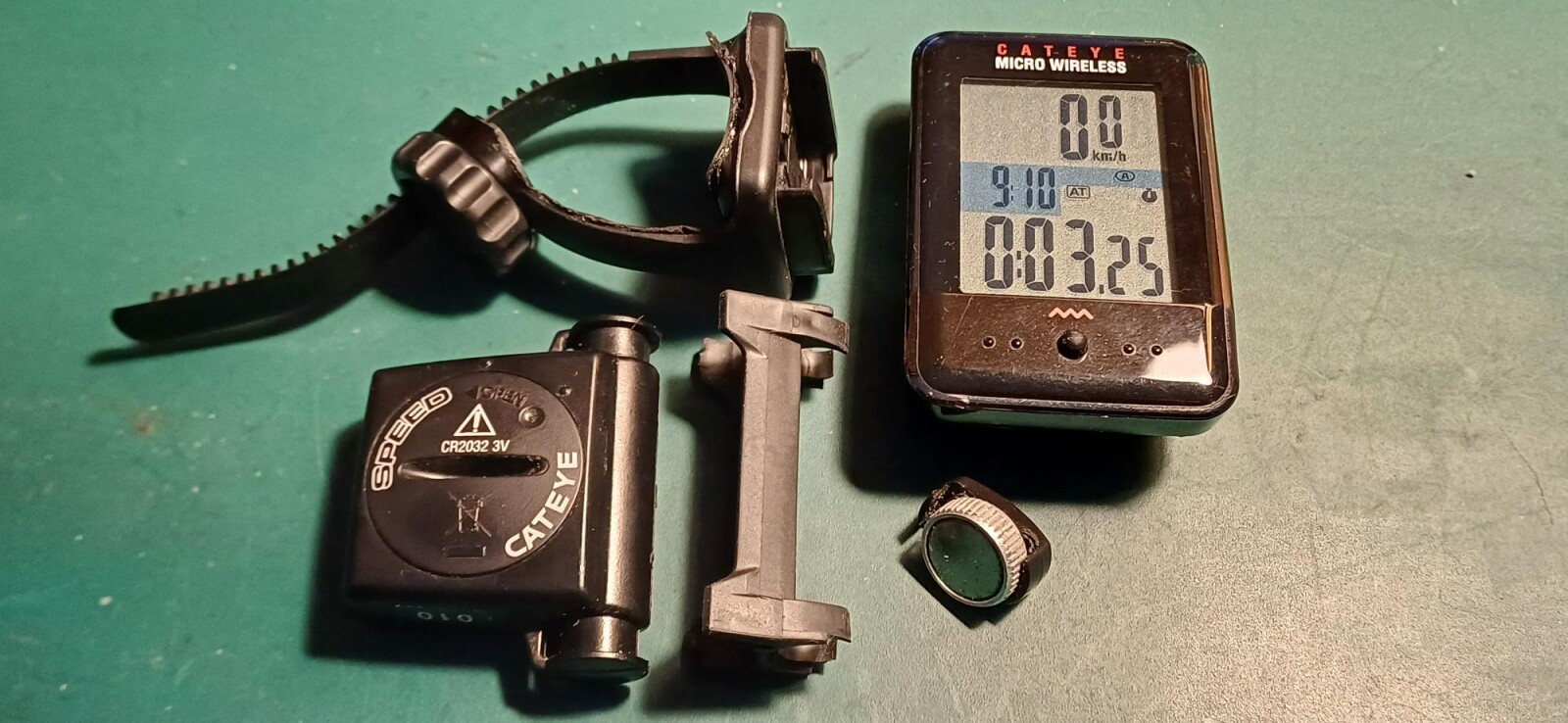 Cateye Micro Wireless MC200W | Computers & GPS | Bike Hub