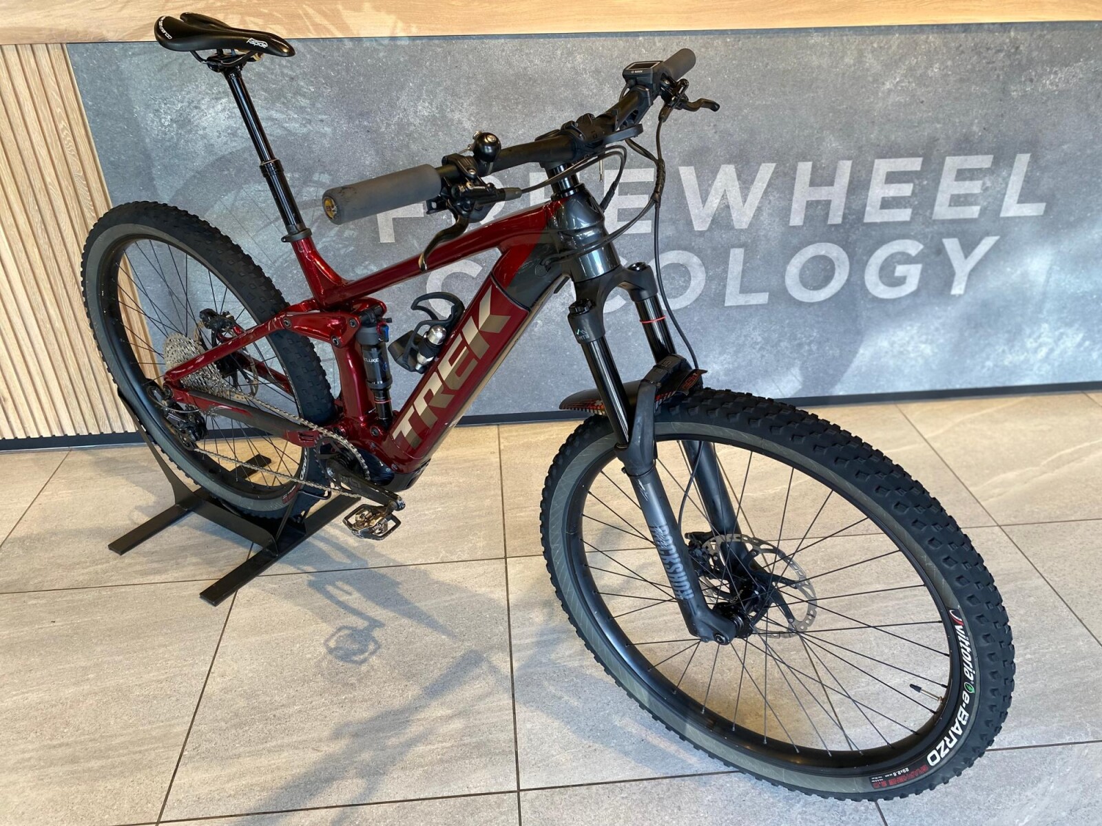 Trek Rail 5 Gen 2 | Dual Suspension Mountain E-Bikes | Bike Hub