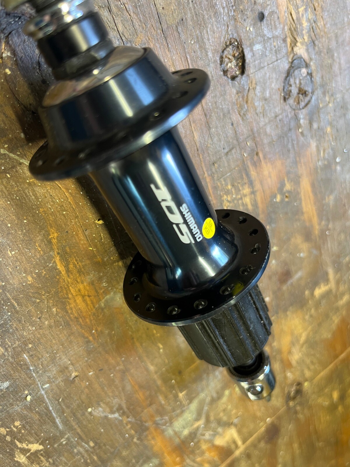 Shimano 105 rear hub 32h | Road Bike Hubs | Bike Hub
