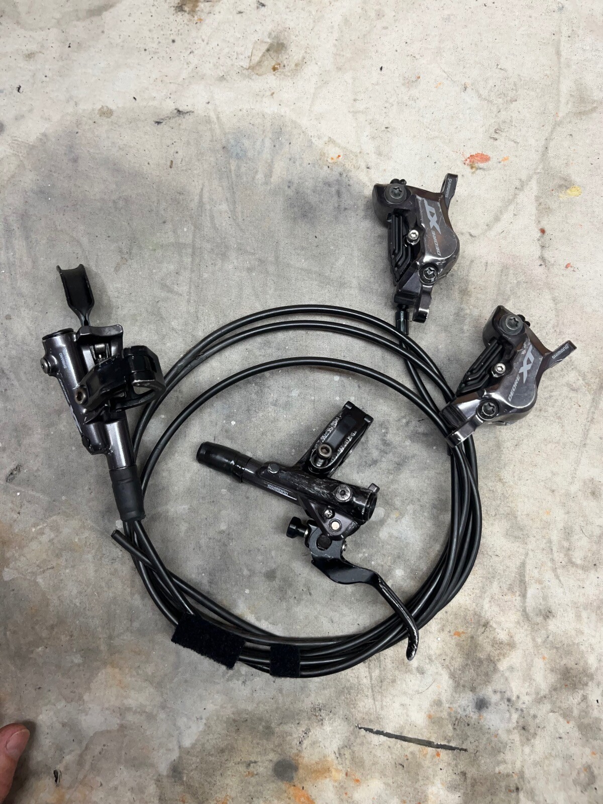 Shimano XT 4 pot brake set | Mountain Bike Brakes | Bike Hub
