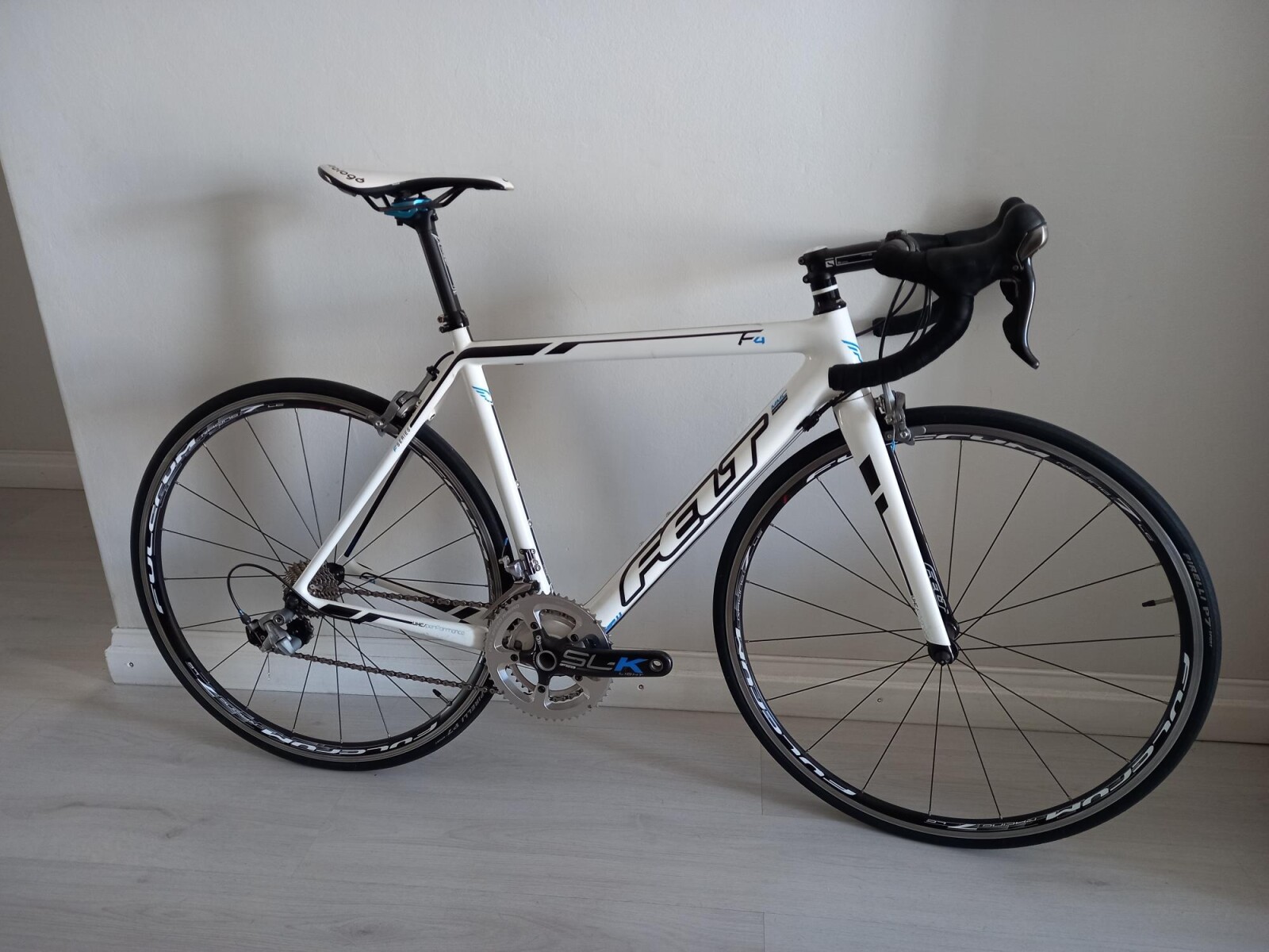 2013 Felt F4 | Road Bikes | Bike Hub